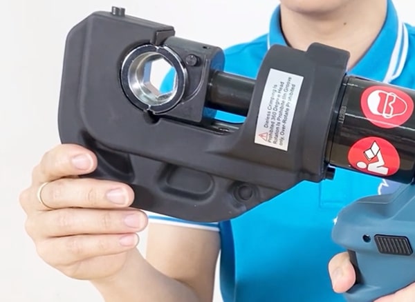 Máy ép cos thủy lực dùng pin EZS-400 cho thợ chuyên nghiệp